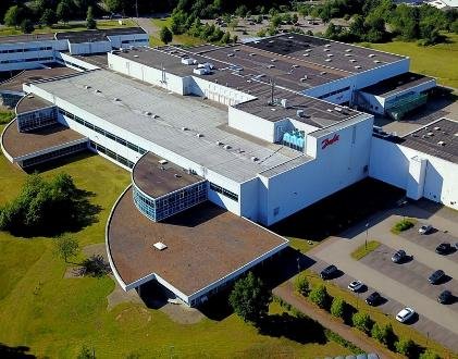 Caverion builds a cleanroom for Semikron Danfoss in Germany