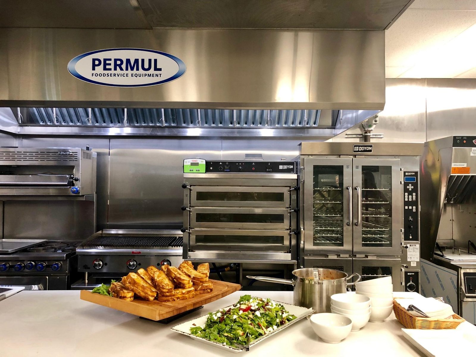 Hoshizaki America Appoints Permul as the Exclusive Distributor for Canada